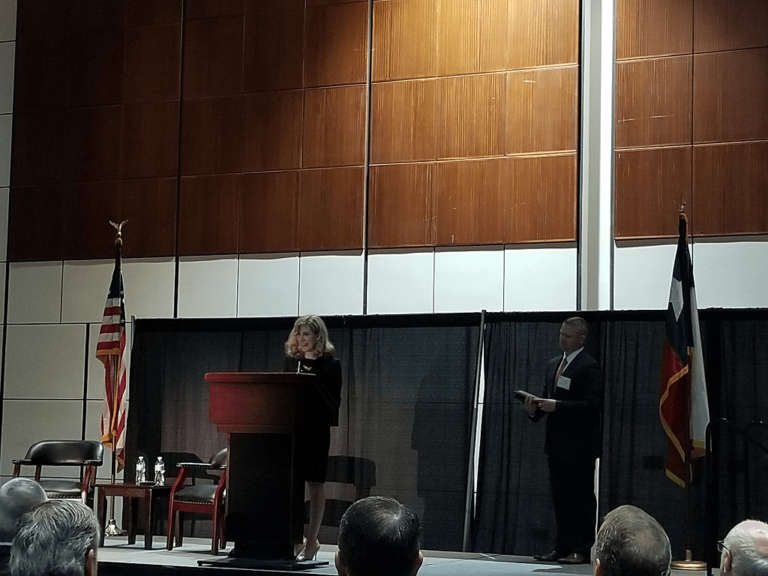 April Farris Presents with Justice Clarence Thomas and Judge Edith H ...